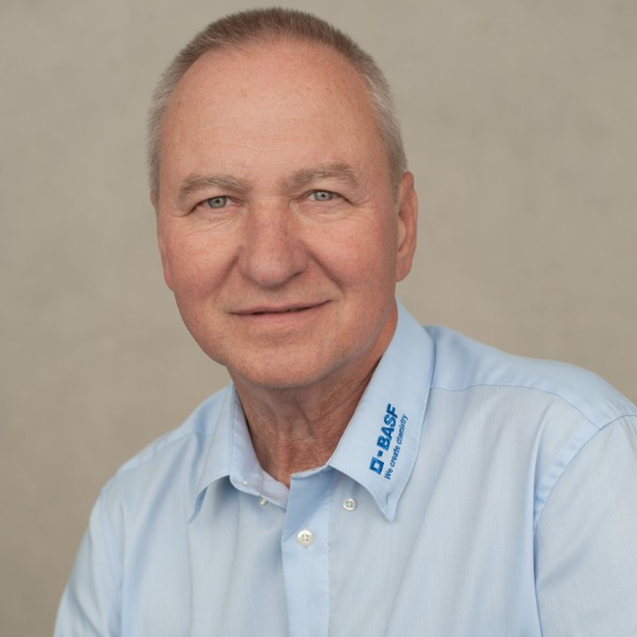 Getreidebestände ohne Unkrautkonkurrenz - BASF Agricultural Solutions ...